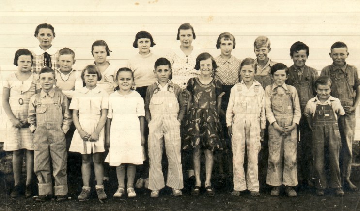 Dewey School 1933-1940