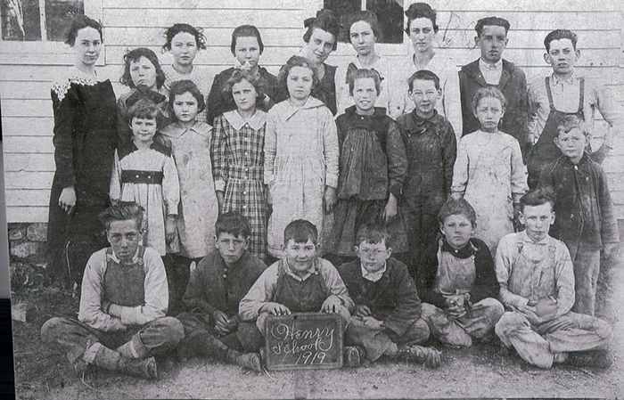 1917-1923 Henry School